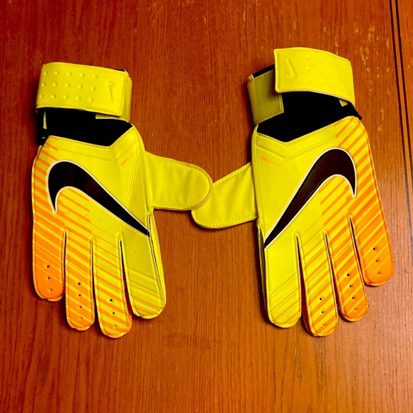 Nike | Accessories | Nike Torque Yellow And Orange Goalkeeper Gloves ...